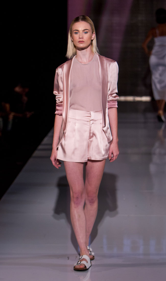 R Michelle Fashion Spring 2015 Runway Show | California Apparel News
