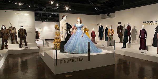 Oscar-nominated Costumes on Display at FIDM | California Apparel News